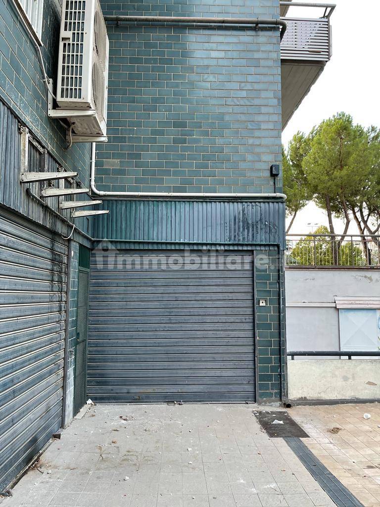 Garage - Box in Vendita