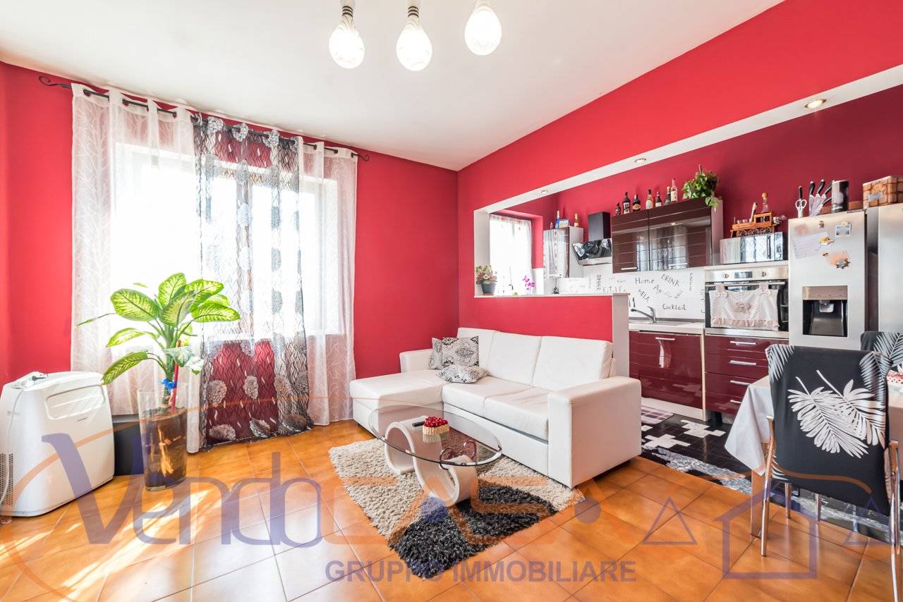 Trilocale via Pollano 10, Centro, Moretta