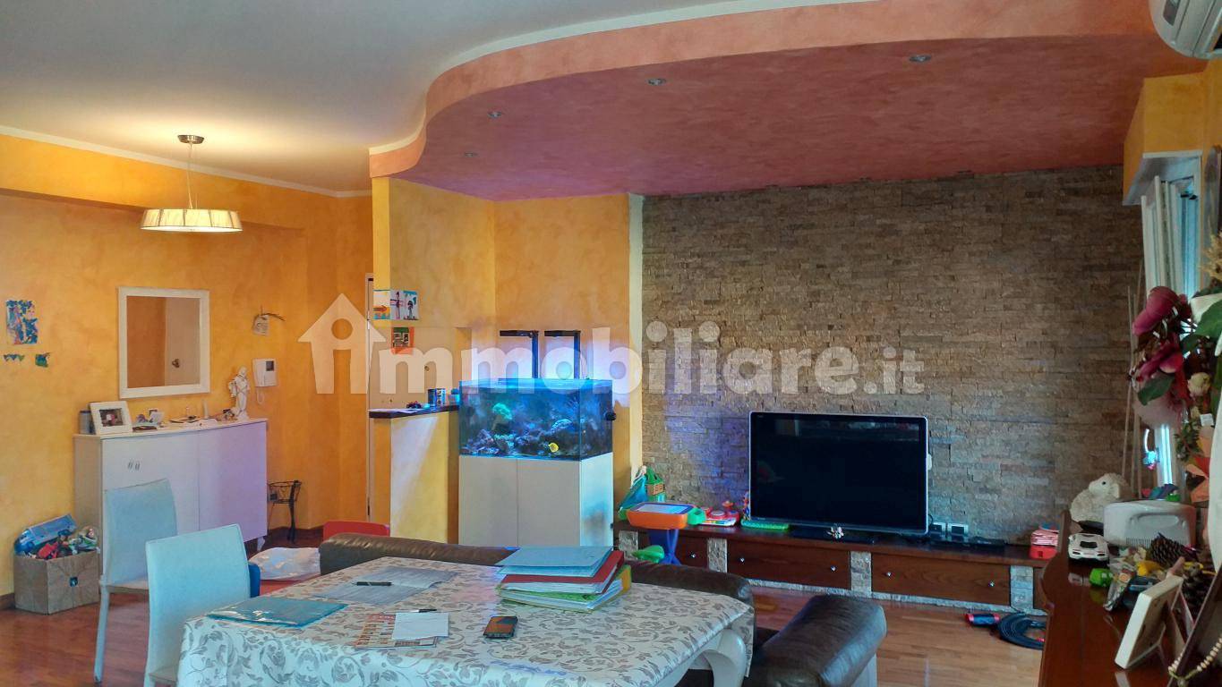 Trilocale via Alessandro Manzoni 305, Ponte San Giovanni - Balanzano, Perugia