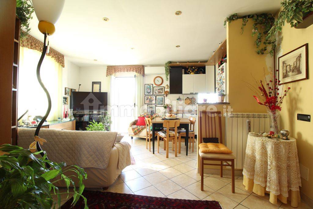 Bilocale via Roma 42, Centro, Castelnuovo di Farfa