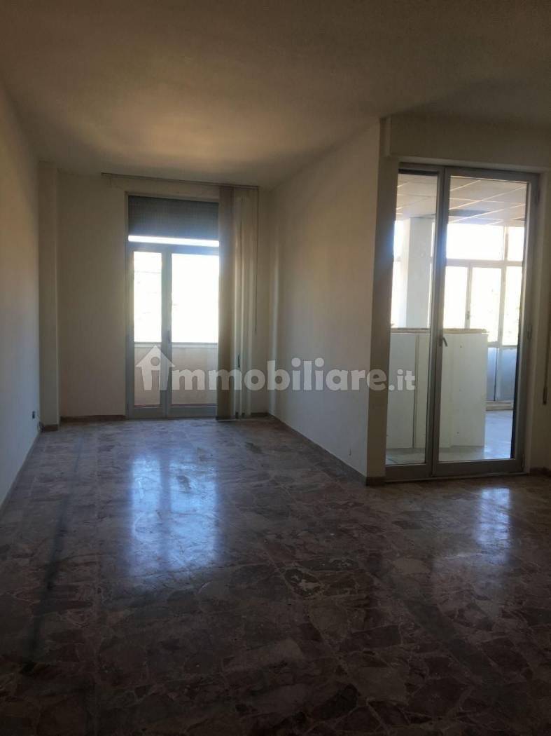 Trilocale via del Serraglio 29, Centro Storico - Duomo, Prato