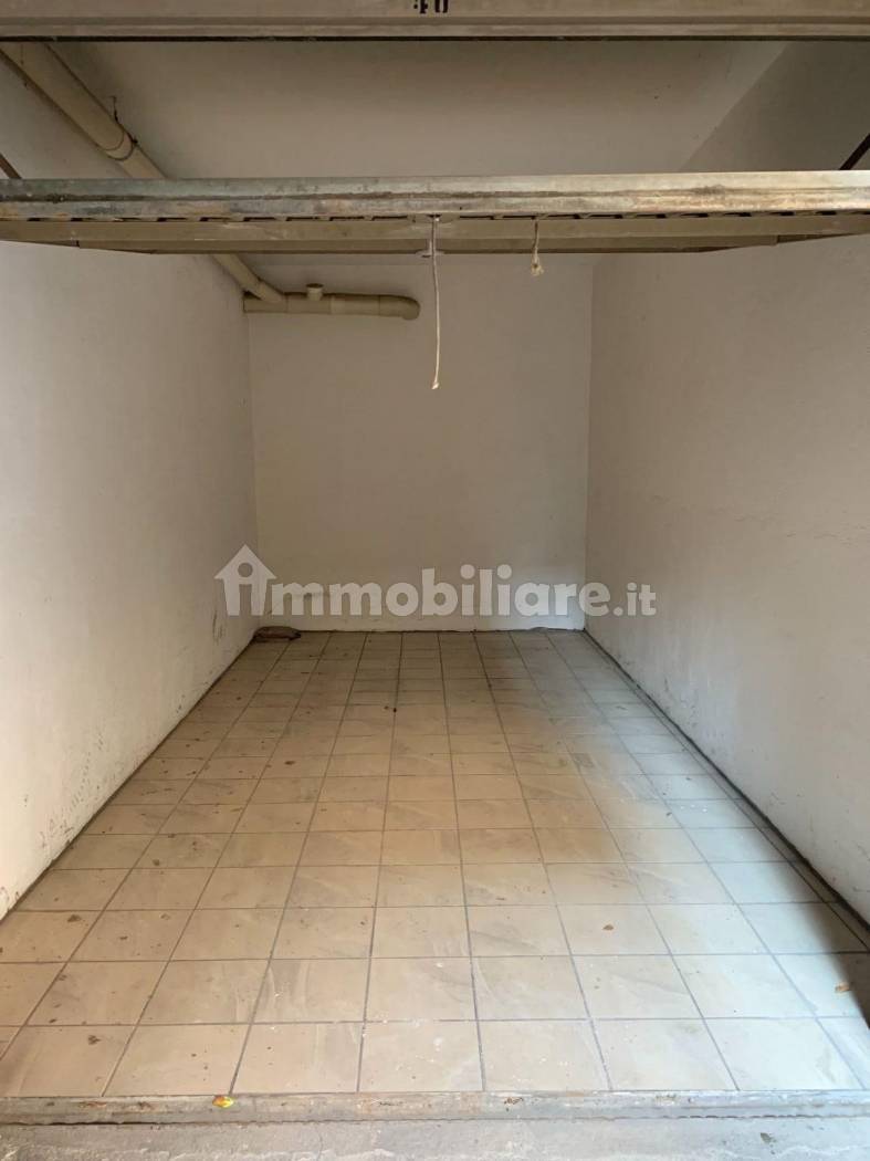 Garage - Box in Vendita