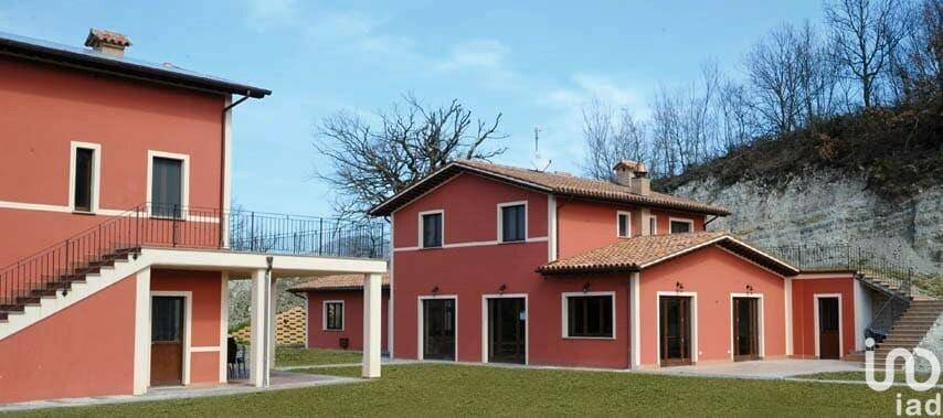 Agriturismo in Vendita