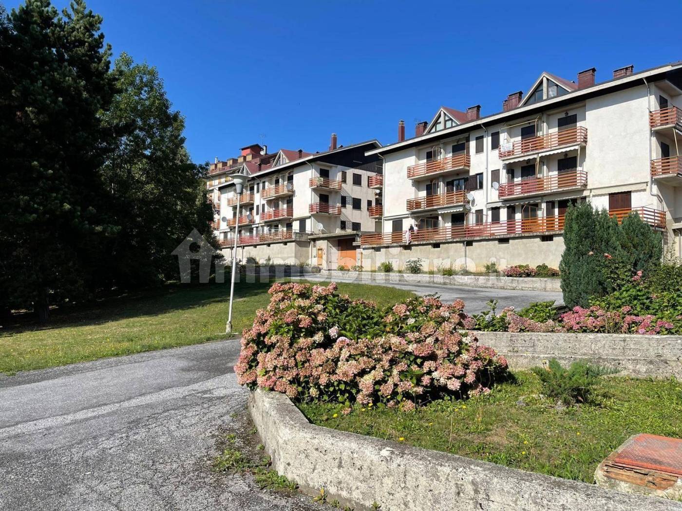 Trilocale via Tetti 5, Roburent