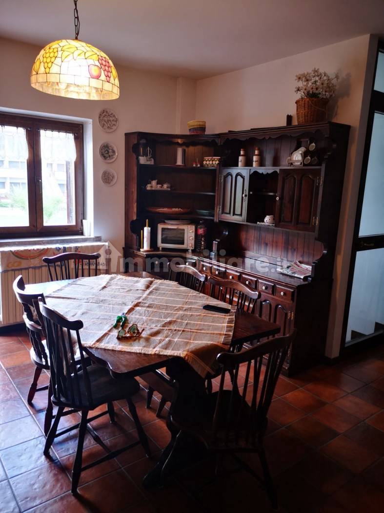 Quadrilocale via Antonio del Fante, Centro, Rocca di Mezzo