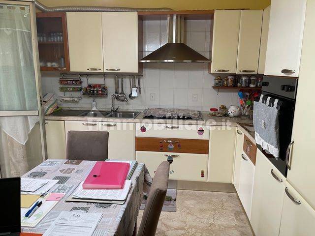 Trilocale via Monsignor Armando Fares, Santa Maria, Catanzaro