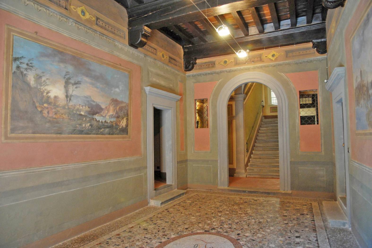 Appartamento via Guinigi, Piazza Anfiteatro - Torre Guinigi, Lucca