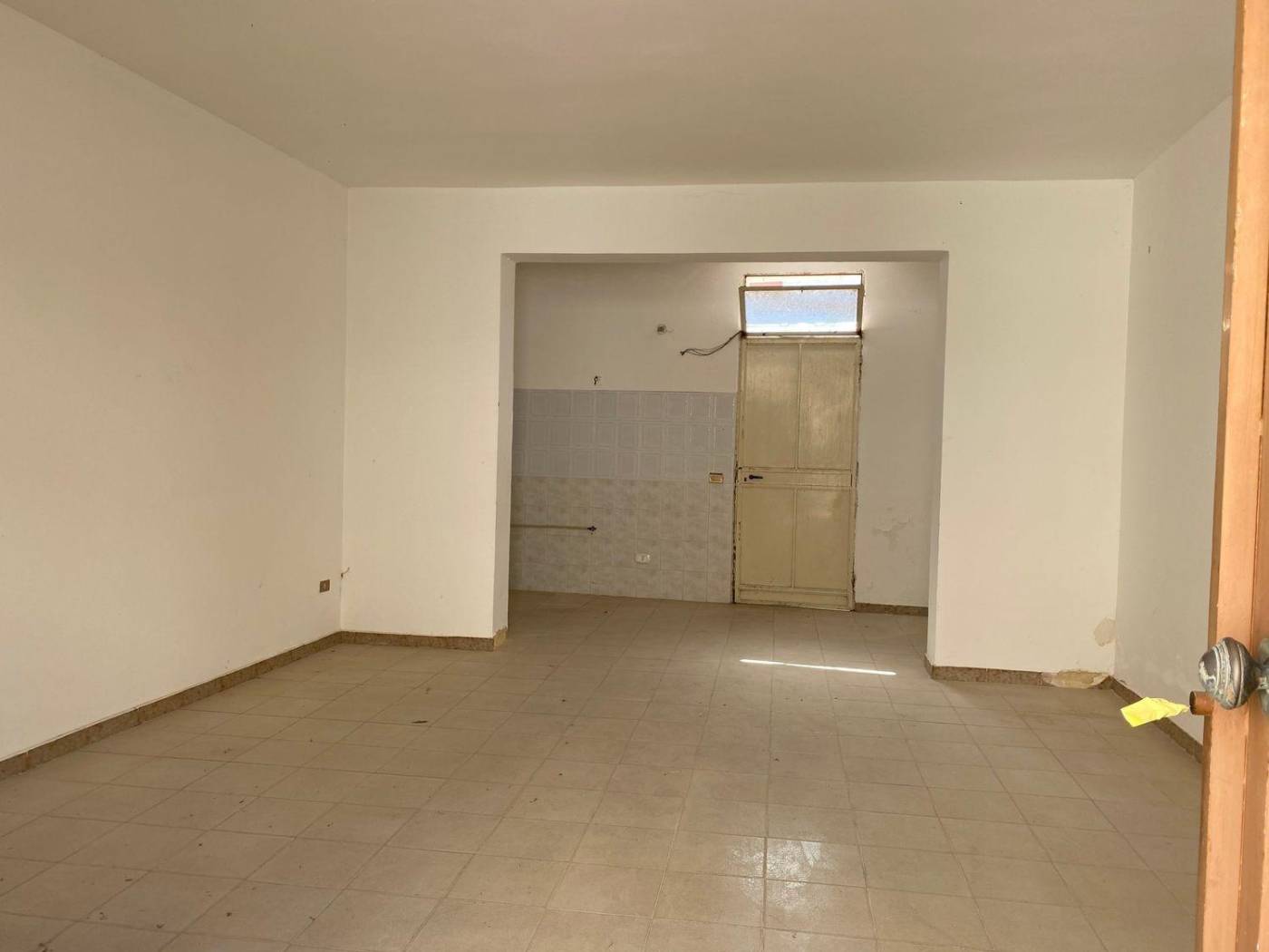 Appartamento via Alcamo, 61, Centro, Castelvetrano