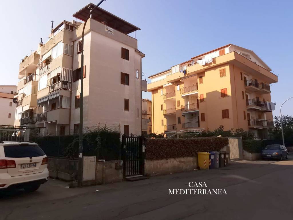 Vendita Attico in via Don Giovanni Minzoni Scalea. Ottimo stato, posto ...