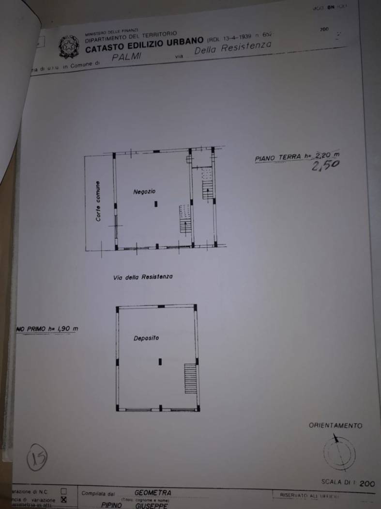 Locale commerciale in Vendita