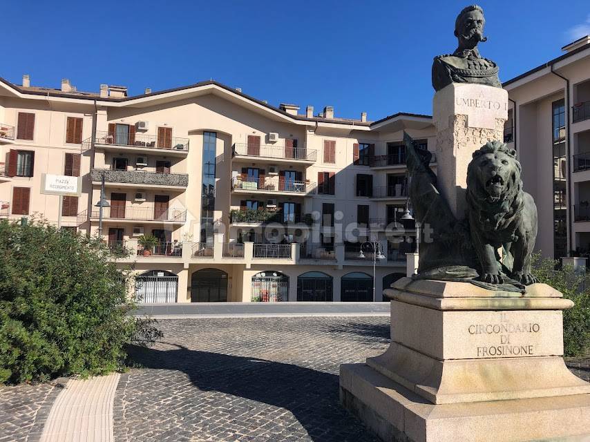 Bilocale piazza Risorgimento, Centro, Frosinone