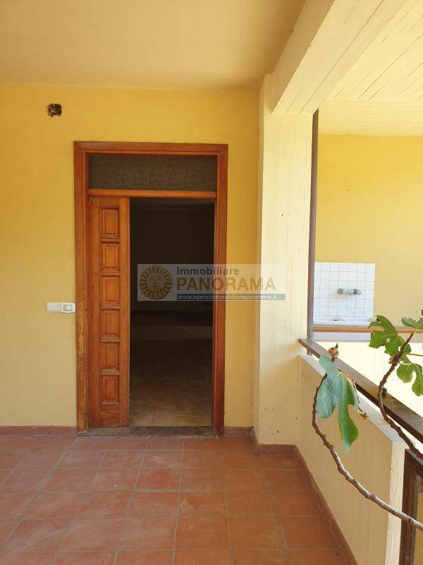 Appartamento via Colle Pasquale, Folignano