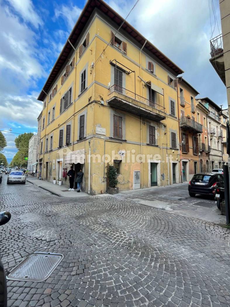 Quadrilocale via Cintia 10, Rieti