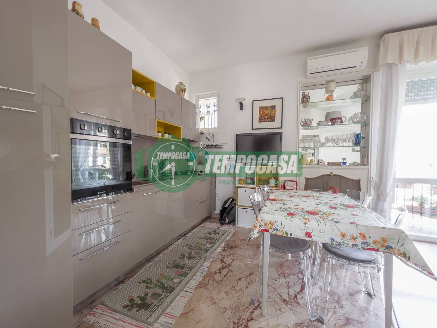 Bilocale salita San Domenico 11, Centro - Esterno Ferrovia, Rapallo