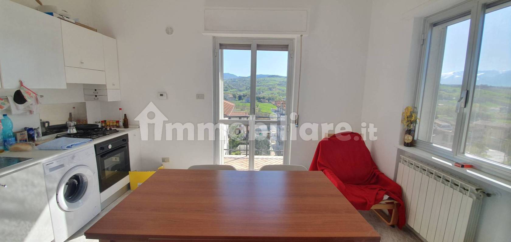 Trilocale via Colle Giannico 6, Monte Marcone, Atessa