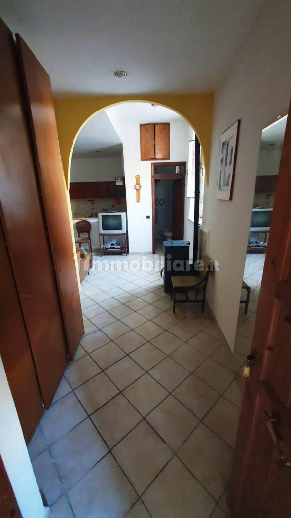 Trilocale via Aquila, Centro, Carsoli