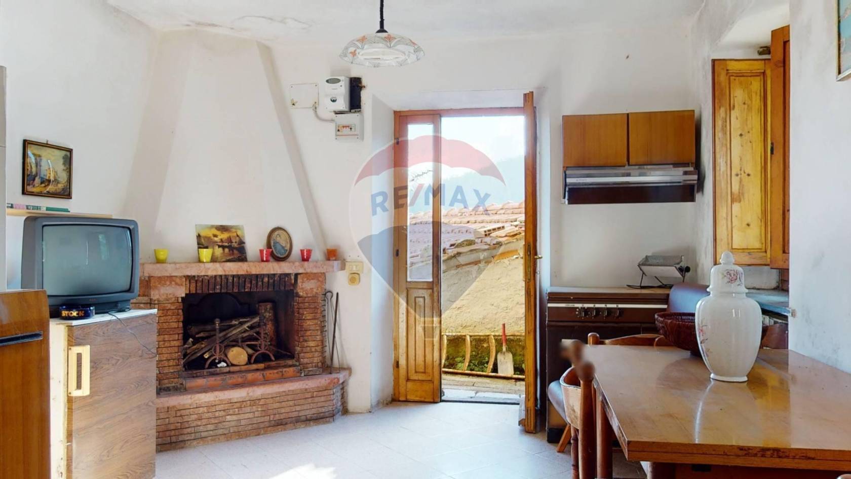 Appartamento via Grotta 10, Fabbriche di Vergemoli