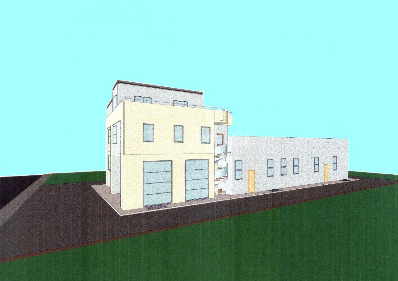 Capannone in Vendita