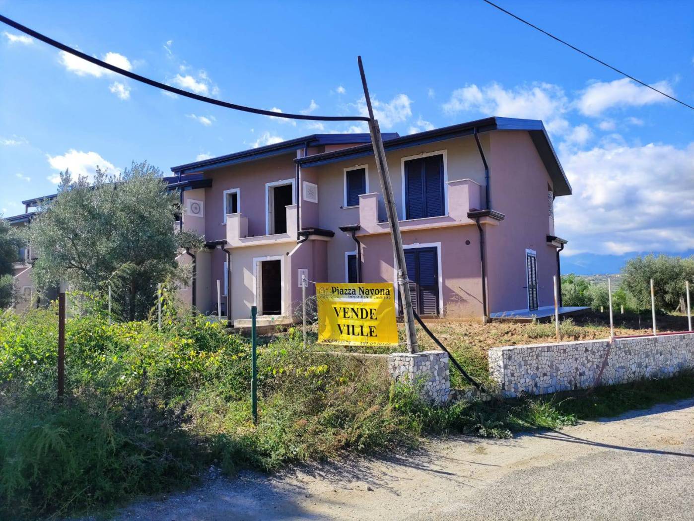 Villa a schiera, nuova, Centro, Luzzi