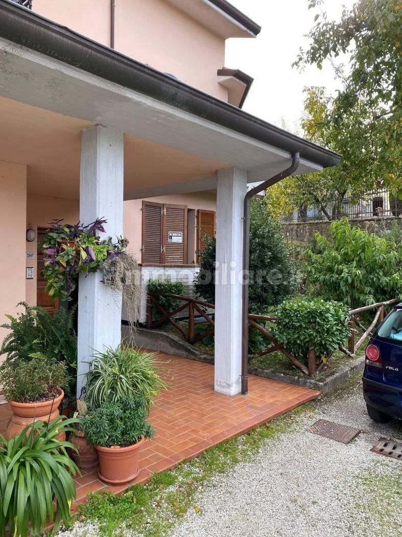 Bilocale Strada Communale Caprese Alpe Faggeta, Centro, Caprese Michelangelo