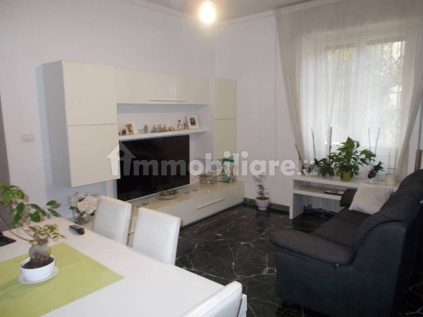 Quadrilocale buono stato, piano rialzato, Centro, Terni