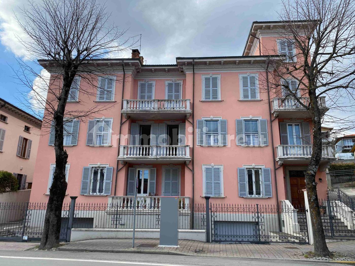 Appartamento via Roma 18, Centro, Bardi