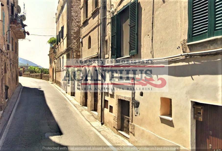 Appartamento via Don Giovanni Minzoni, Centro, Cori