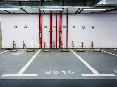 Garage - Box in Vendita