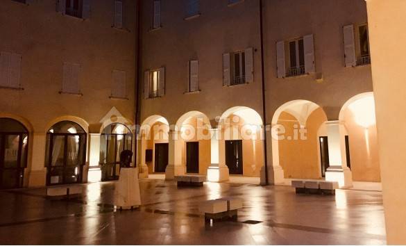 Trilocale via Mura Sant'Agostino, Centro Storico, Cesena