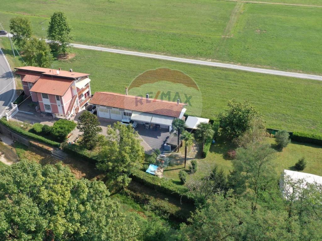 Sale Two-family villa in via Giuseppe Rivetti 64 Vigliano Biellese ...