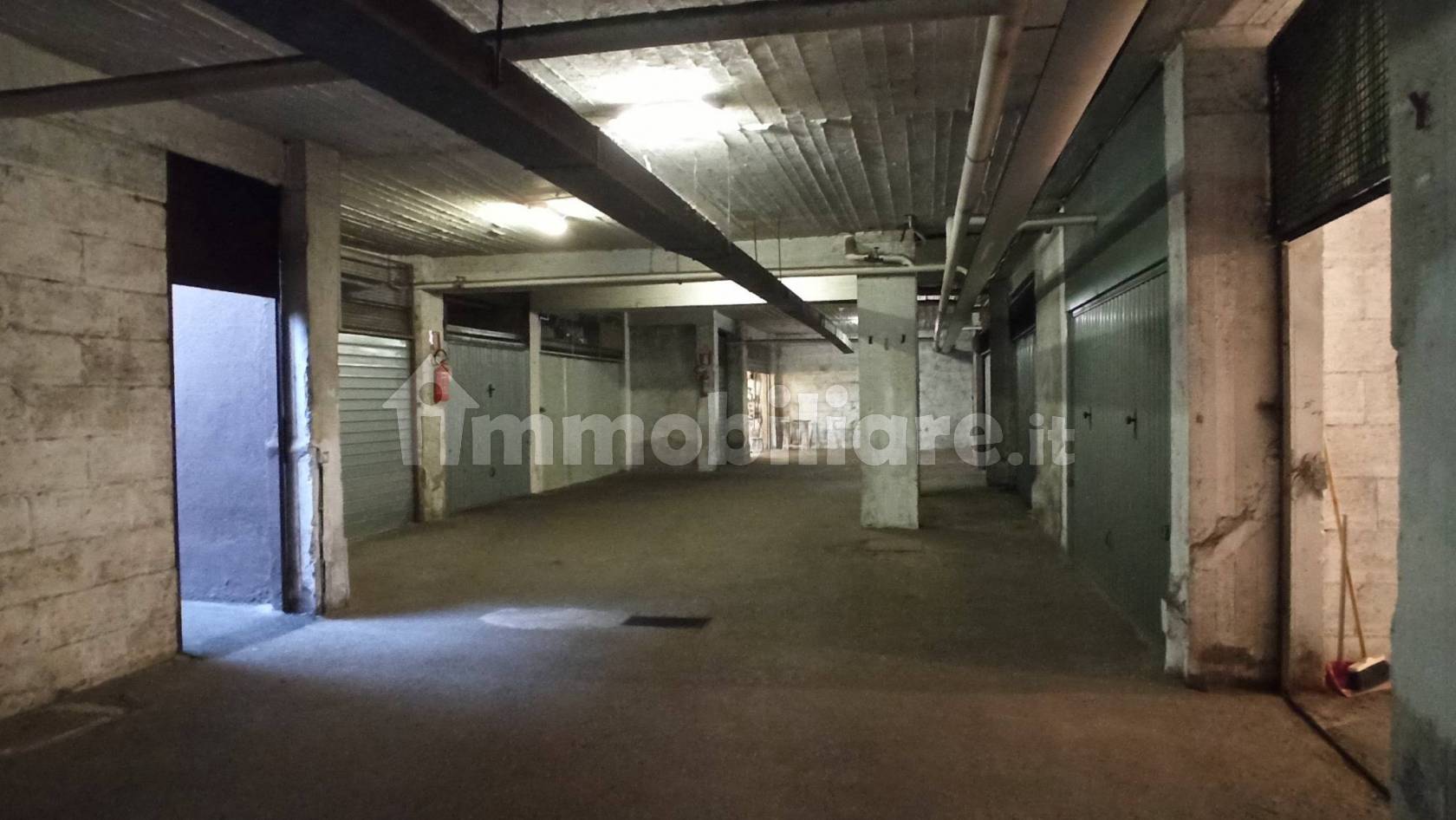 Garage - Box in Vendita