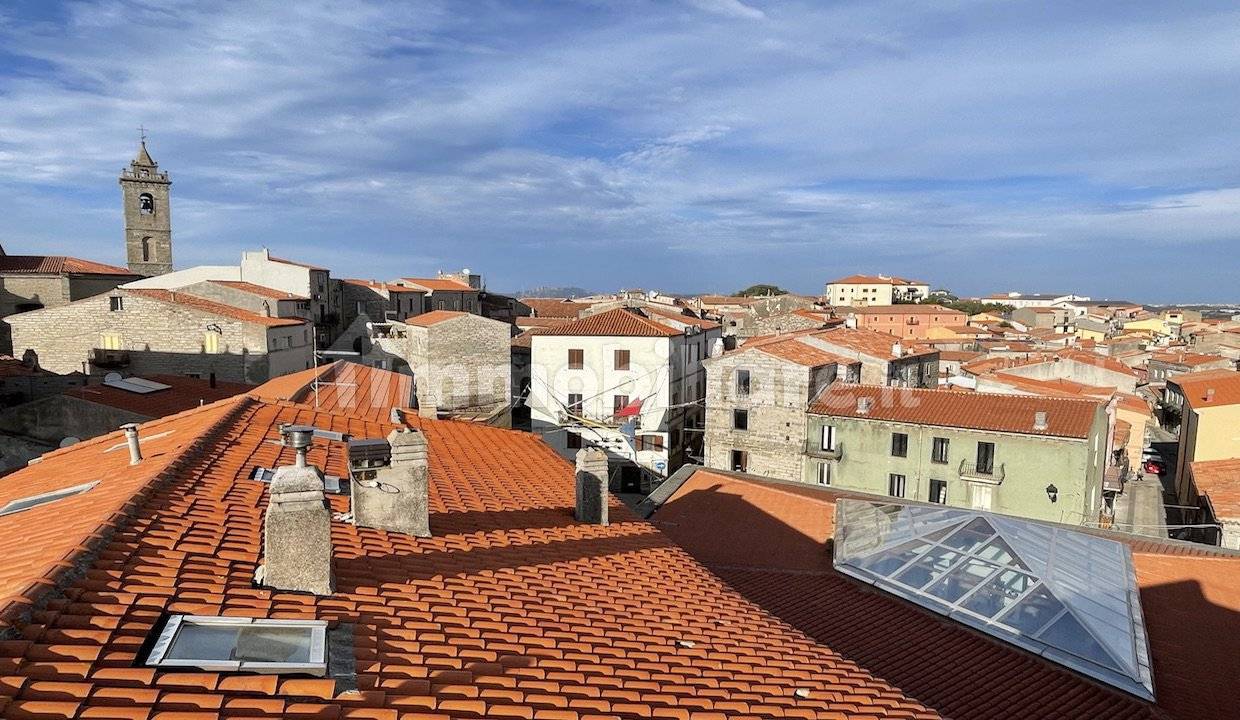 Quadrilocale ottimo stato, terzo piano, Centro, Tempio Pausania