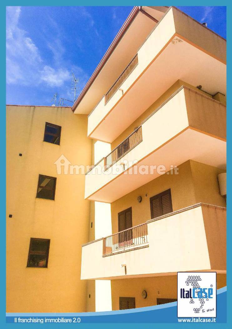 Trilocale via Comunale Larderia Inferiore, Larderia, Messina