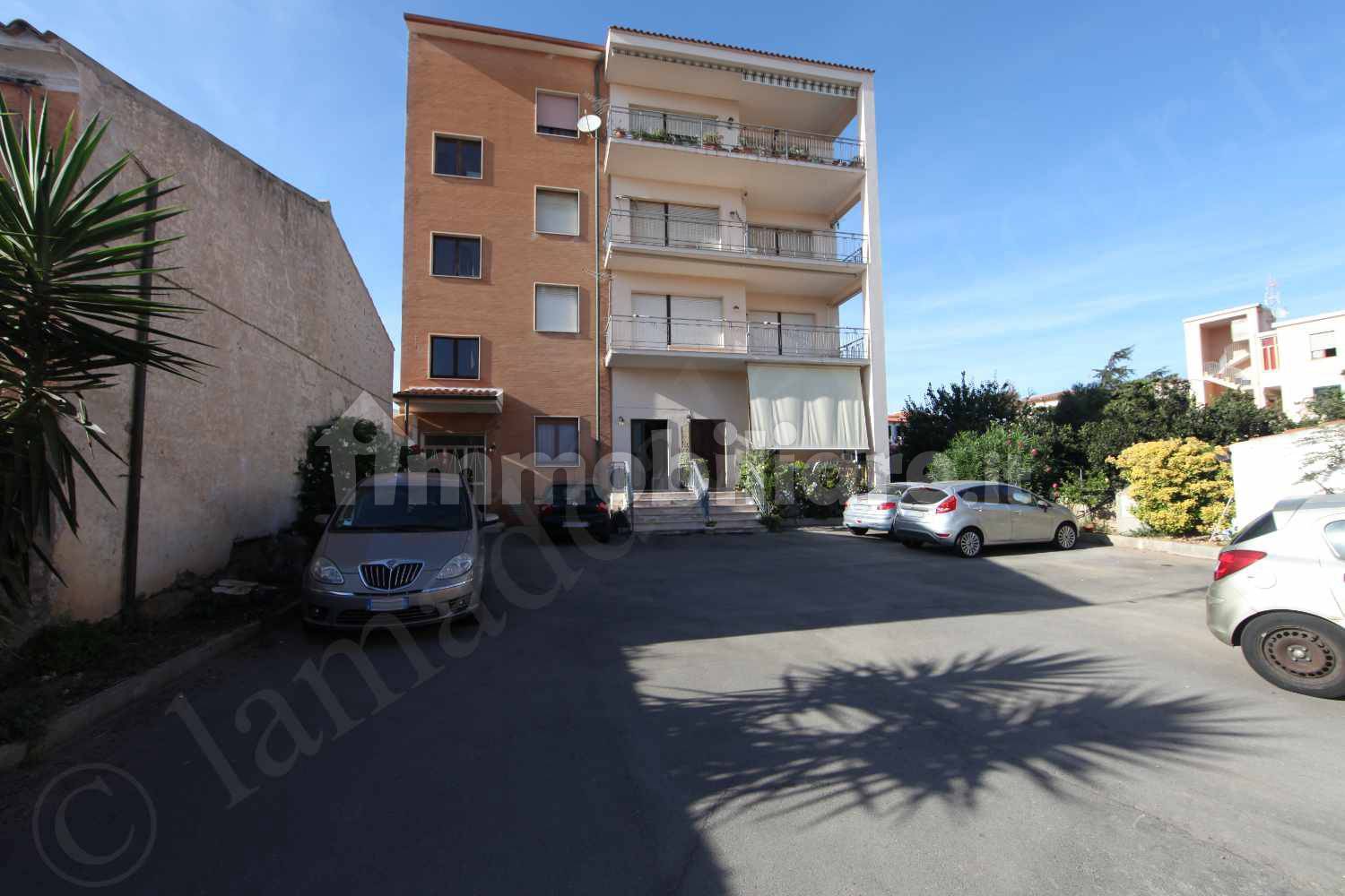 Trilocale via Cala Chiesa 3, La Maddalena