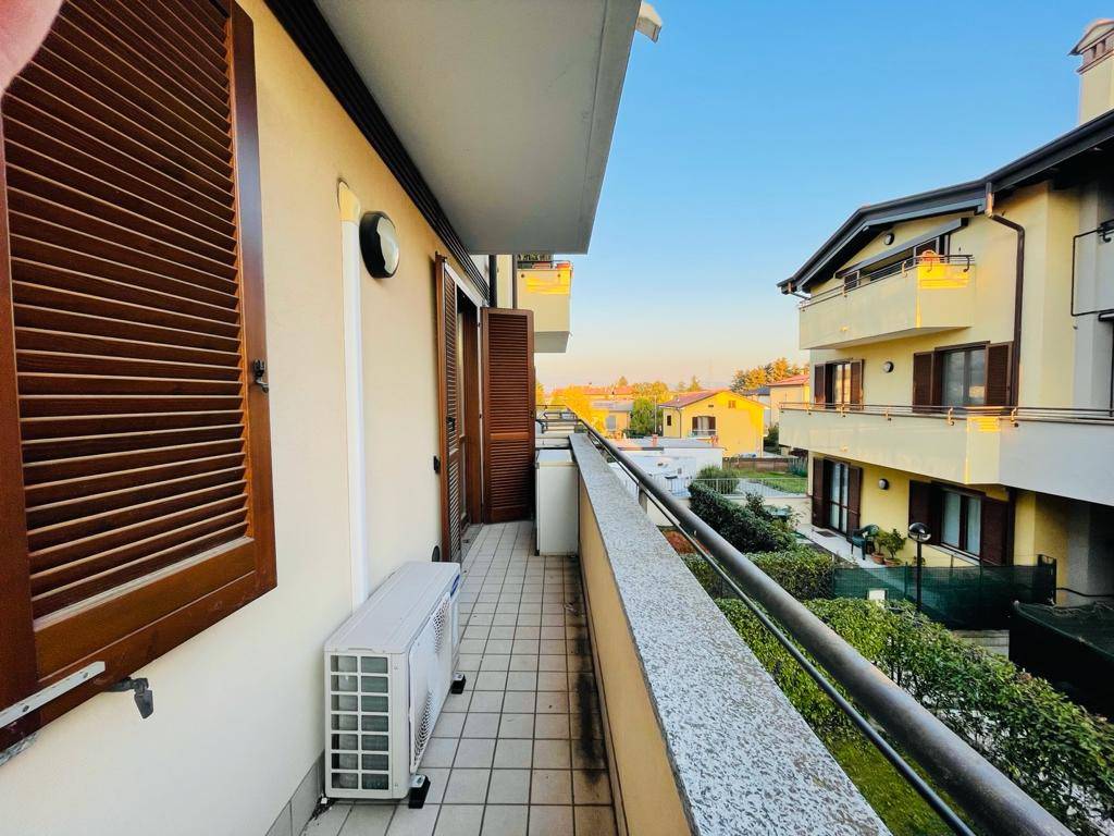 Vendita Appartamento Villa Guardia. Bilocale in via Fiume 10. Ottimo ...