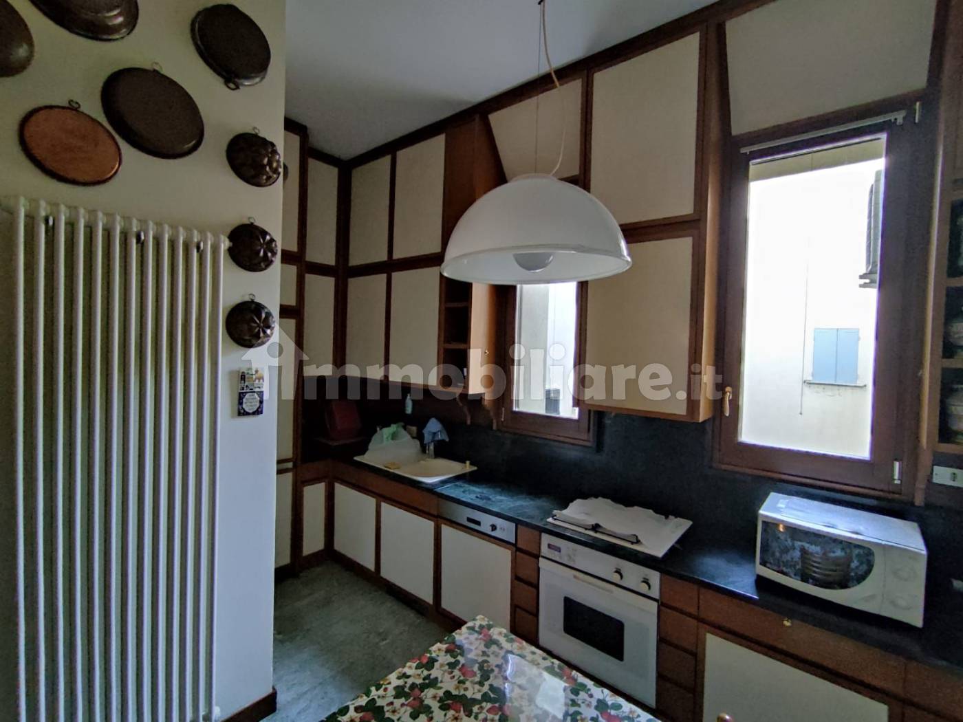 Appartamento via Giuseppe Bertani, Centro, Mantova