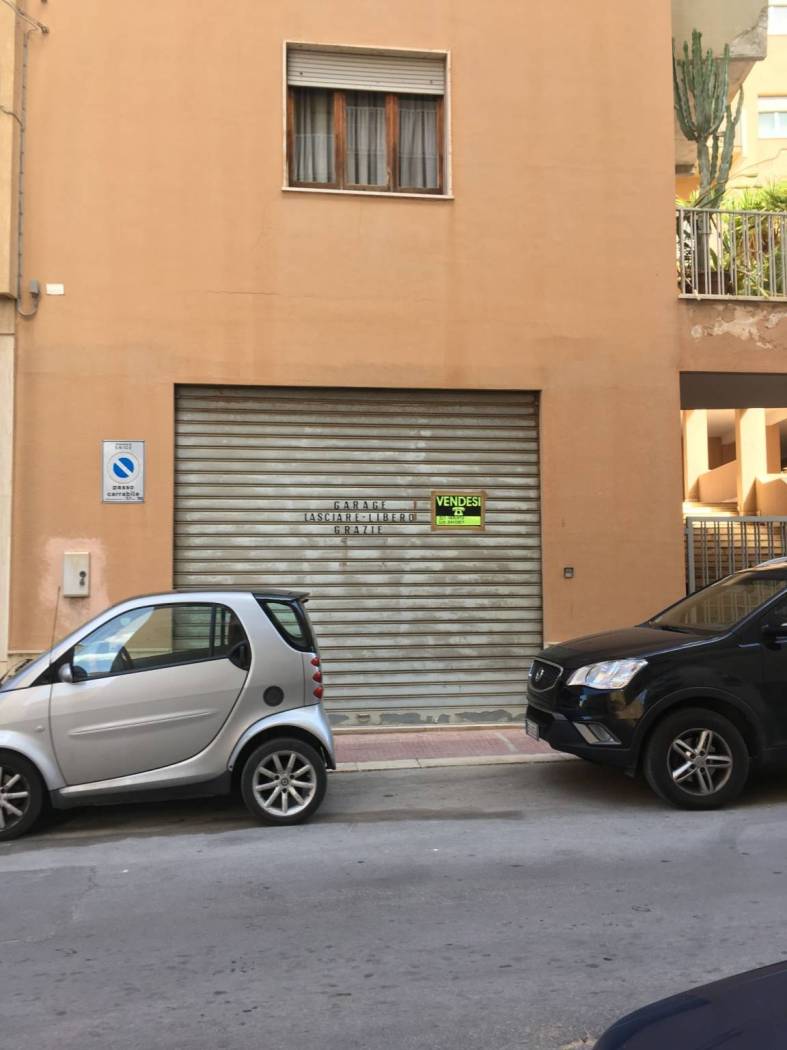 Garage - Box in Vendita