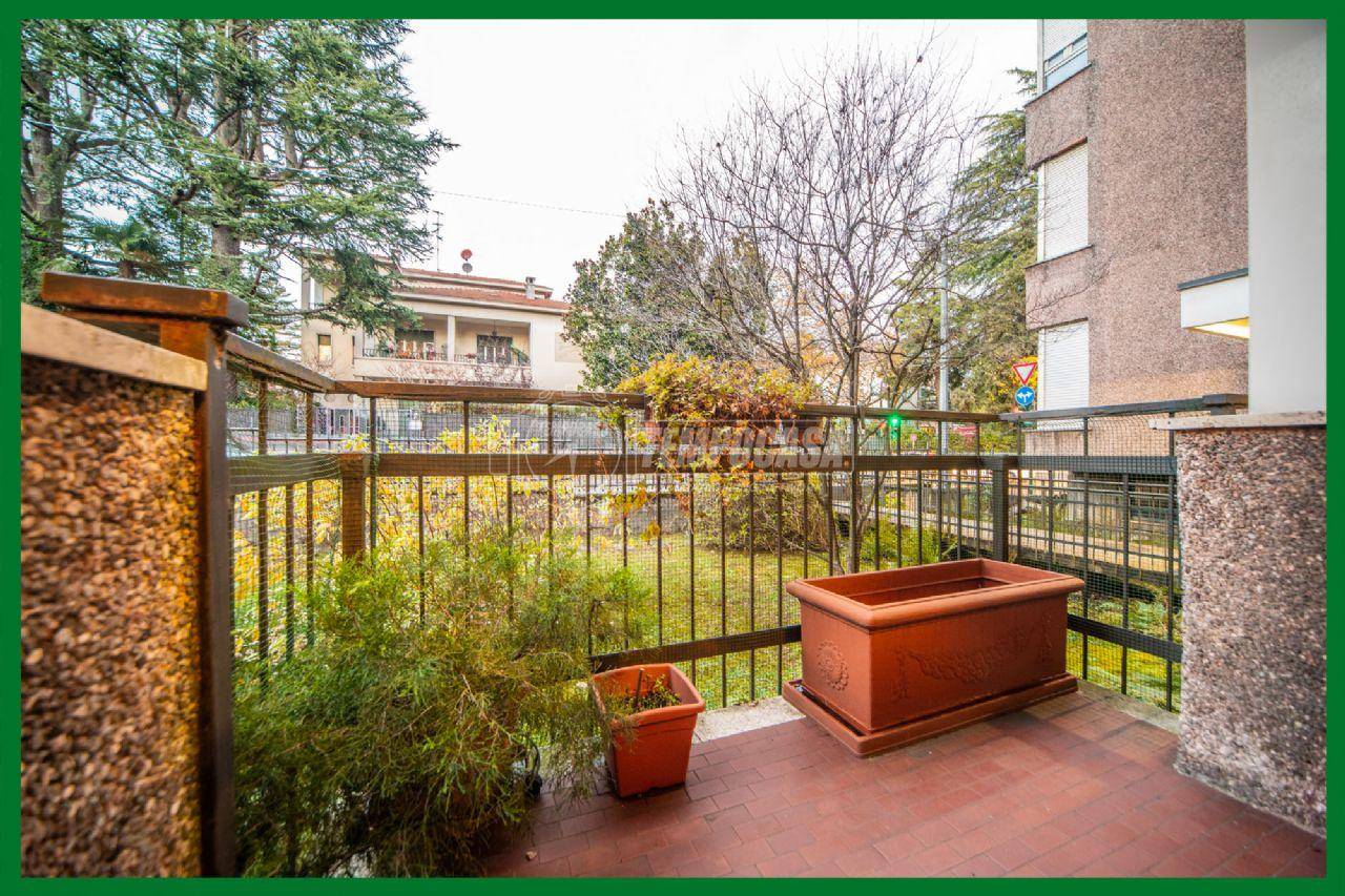 Quadrilocale via Guercino, Montello, Varese