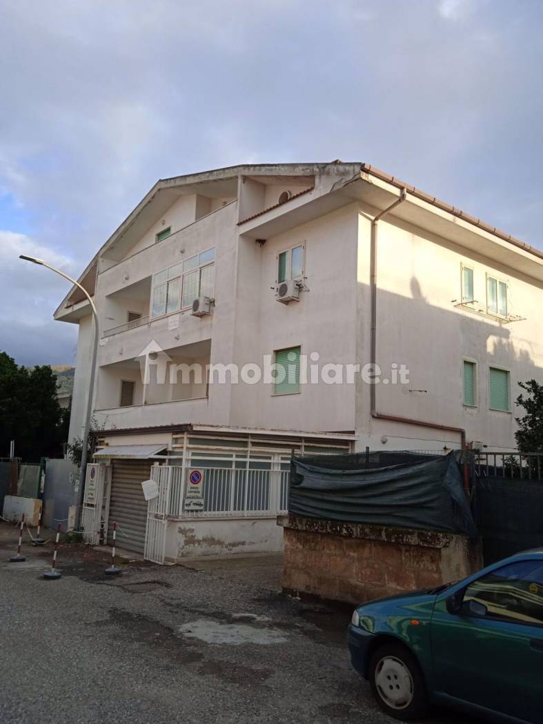 Trilocale viale DELLE CALABRIE III traversa, 0, Vibo Marina, Vibo Valentia