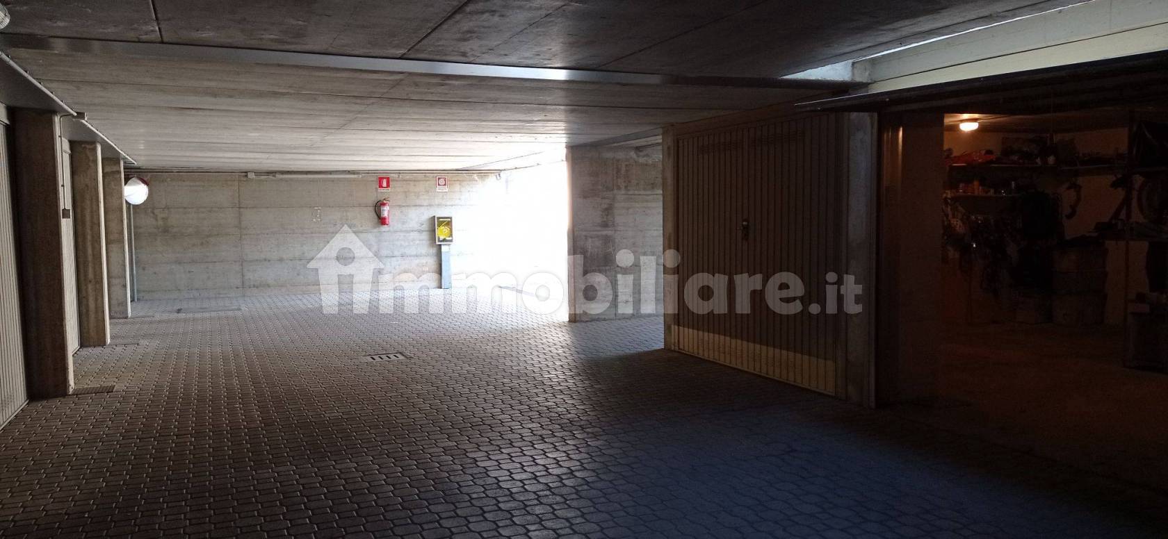 Garage - Box in Vendita