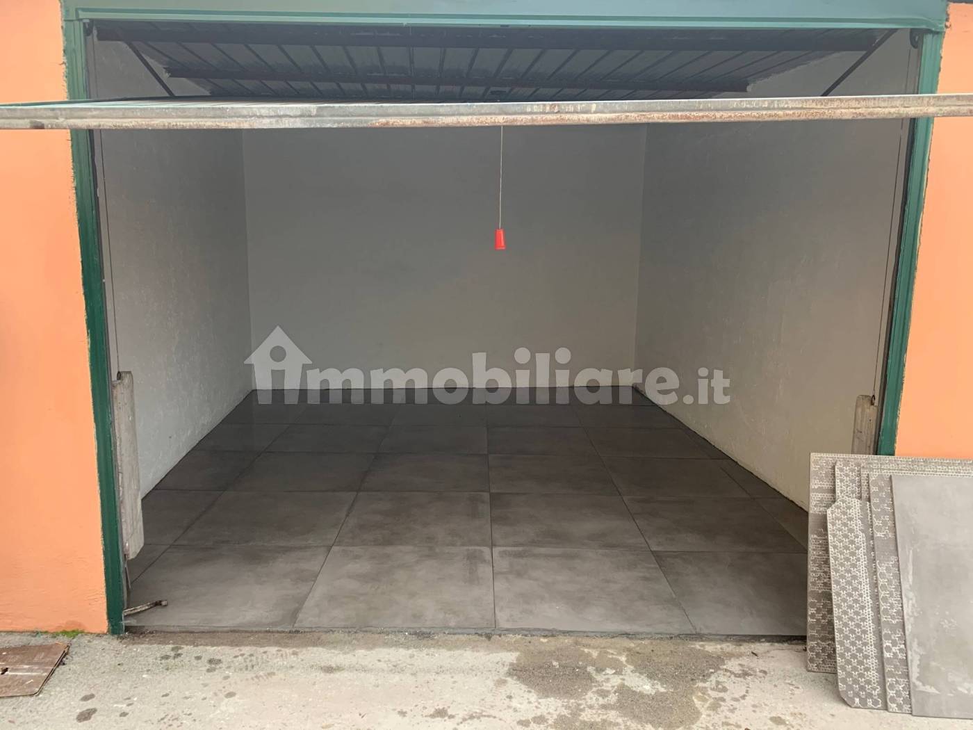 Garage - Box in Vendita