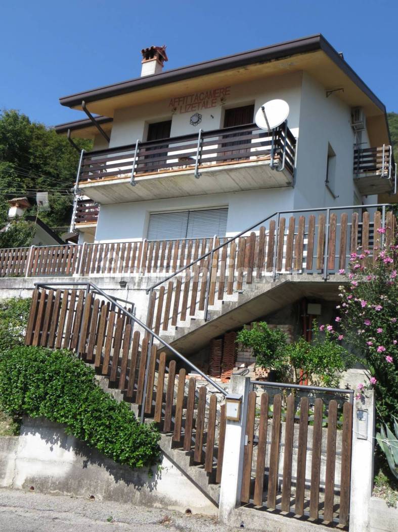 Appartamento via Roma 16, Anduins, Vito d&#x27;Asio