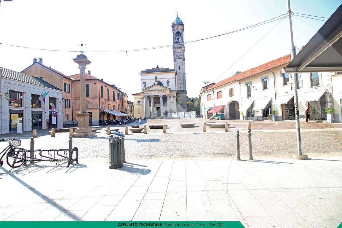 Locale commerciale in Vendita