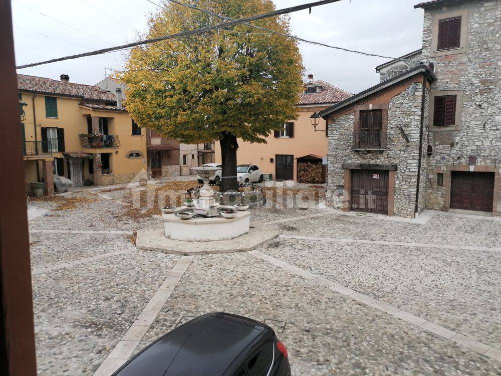 Quadrilocale piazza Vittorio Emanuele 17, Rieti