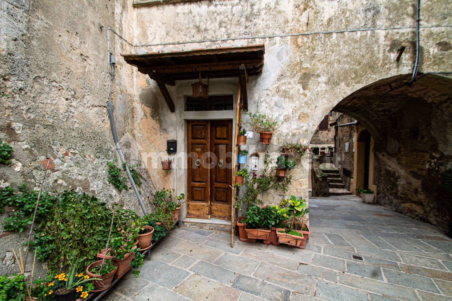 Appartamento piazza della Porticina, Centro, Capalbio