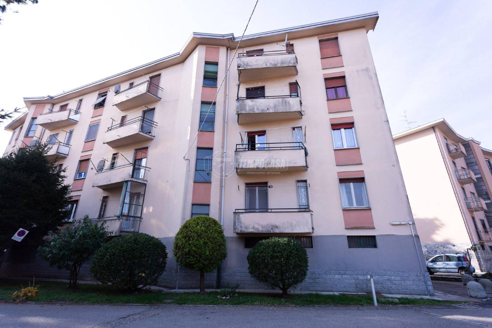 Trilocale via Felice Morandi 4/E, Centro, Tradate