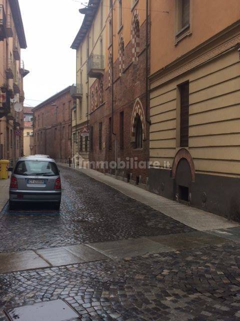 Bilocale via Giovanni Giobert, Centro Storico, Asti