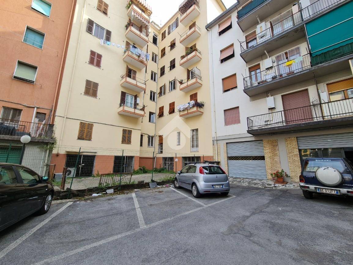 Garage - Box in Vendita