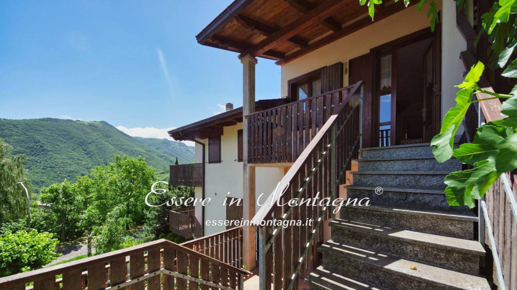 Quadrilocale via Magnolino 183, Centro, Fanano