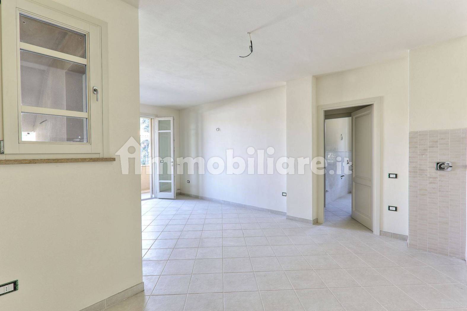 Bilocale via Pierluigi Viola 29, Rosignano Solvay, Rosignano Marittimo